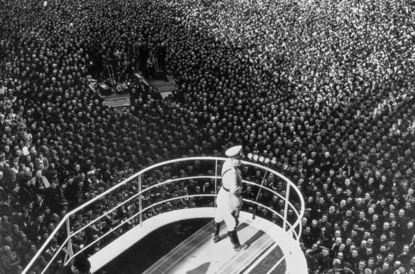 Faschismus | wissen.de