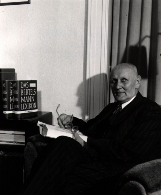 Domagk, Gerhard aus dem Lexikon | wissen.de