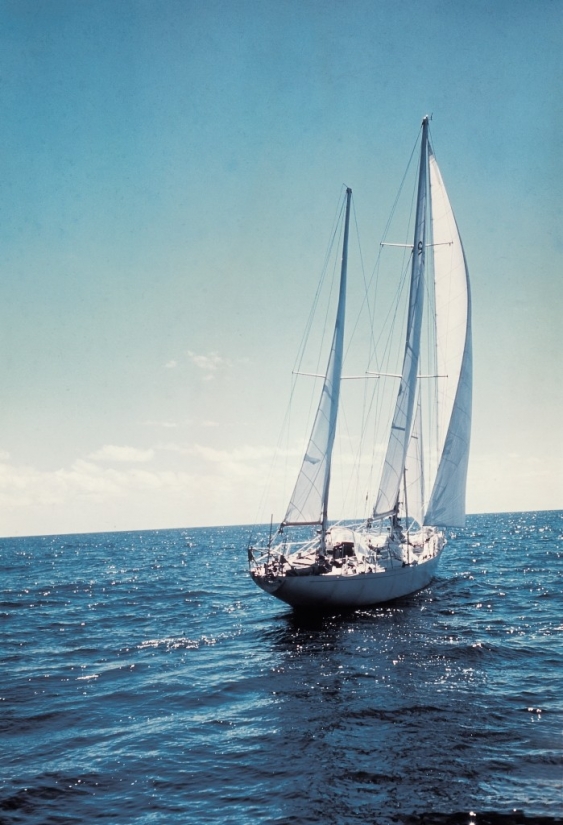 Segelboot aus dem Lexikon | wissen.de