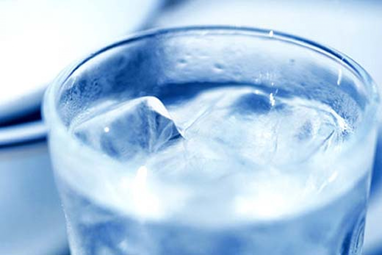 Experiment Eis: Frostsprengung und Co. | wissen.de